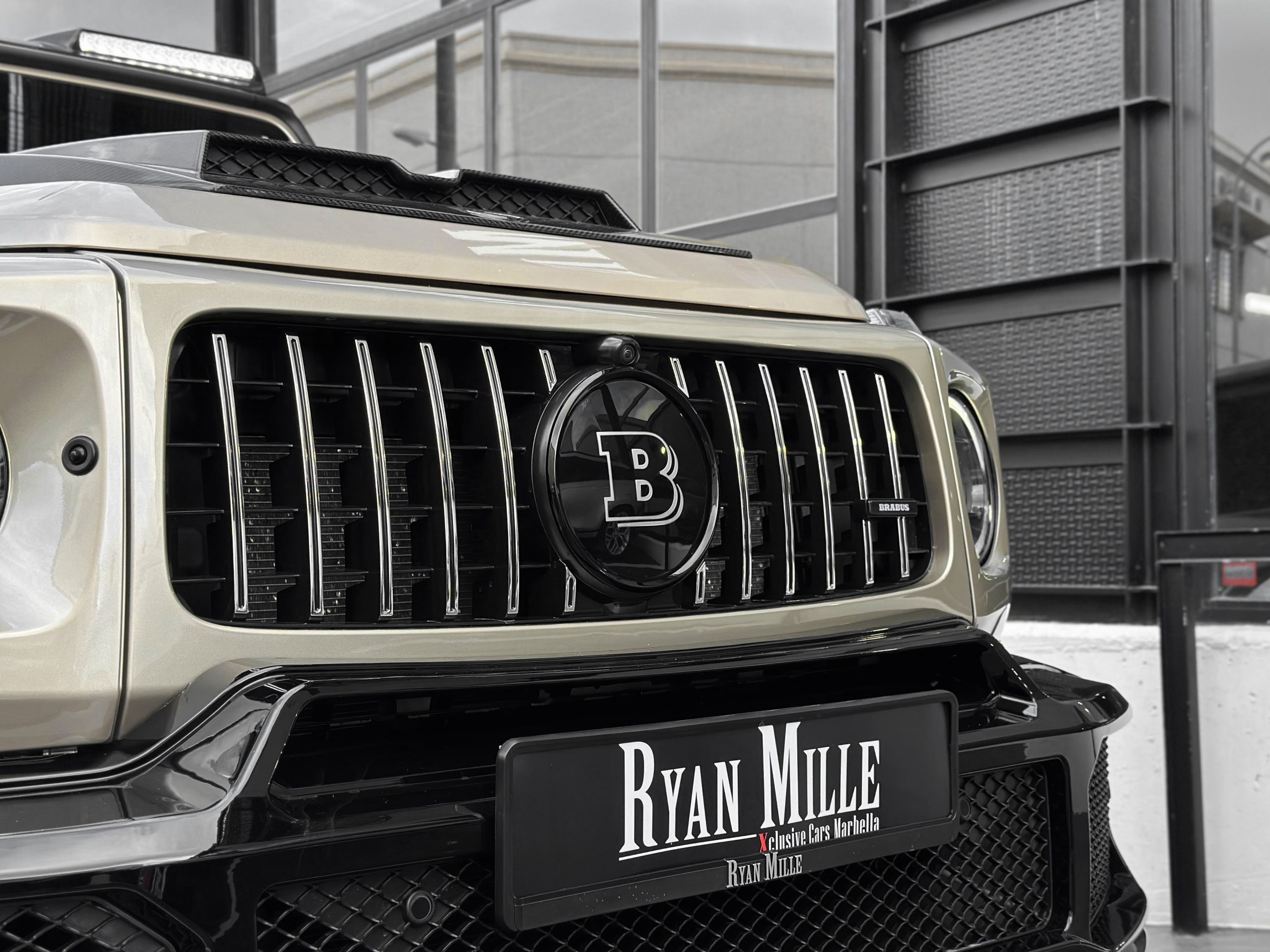 Mercedes-Benz G63 AMG Brabus - Ryan Mille Xclusive Cars