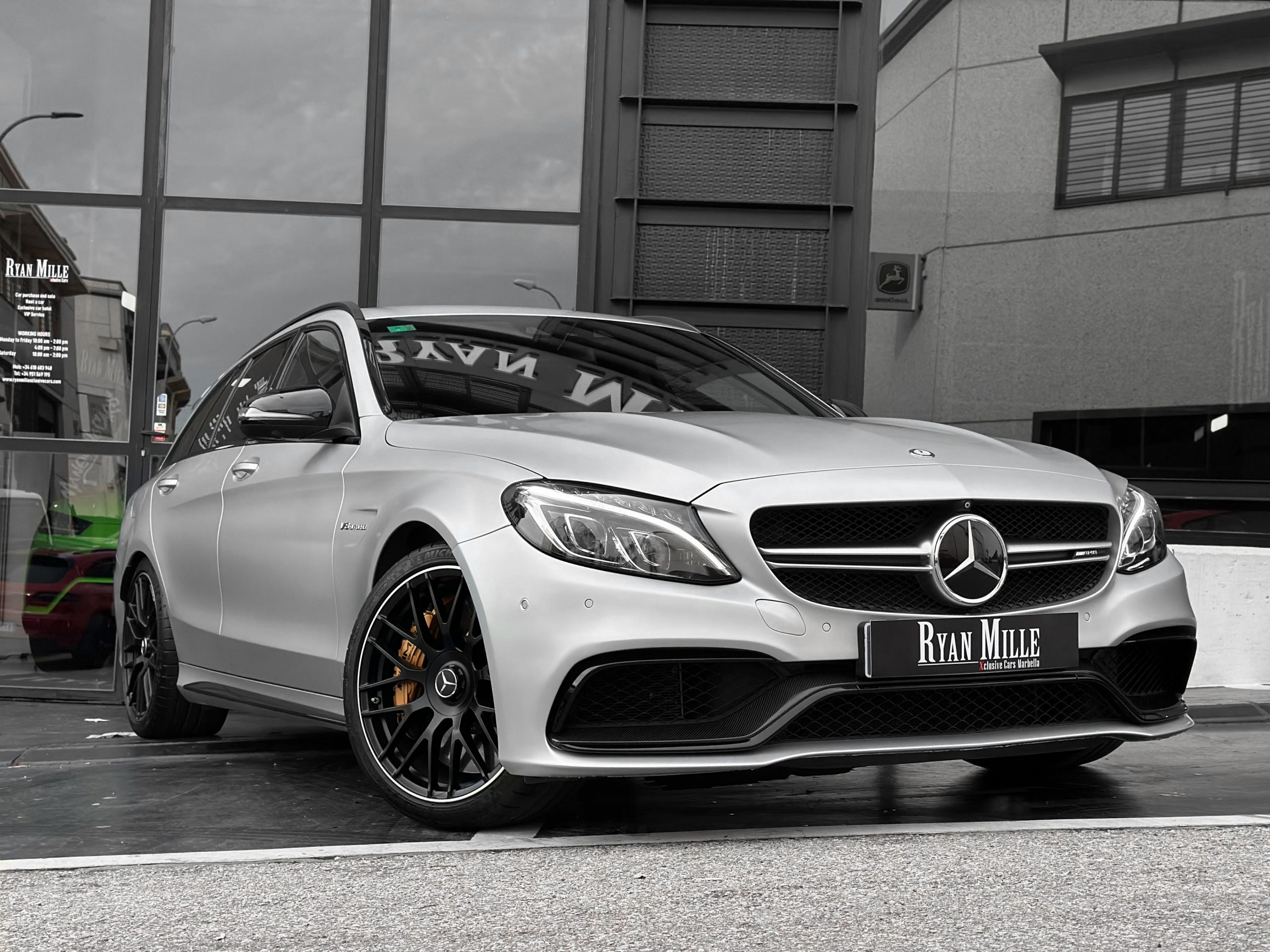 Mercedes-Benz C63S AMG Estate - Ryan Mille Xclusive Cars