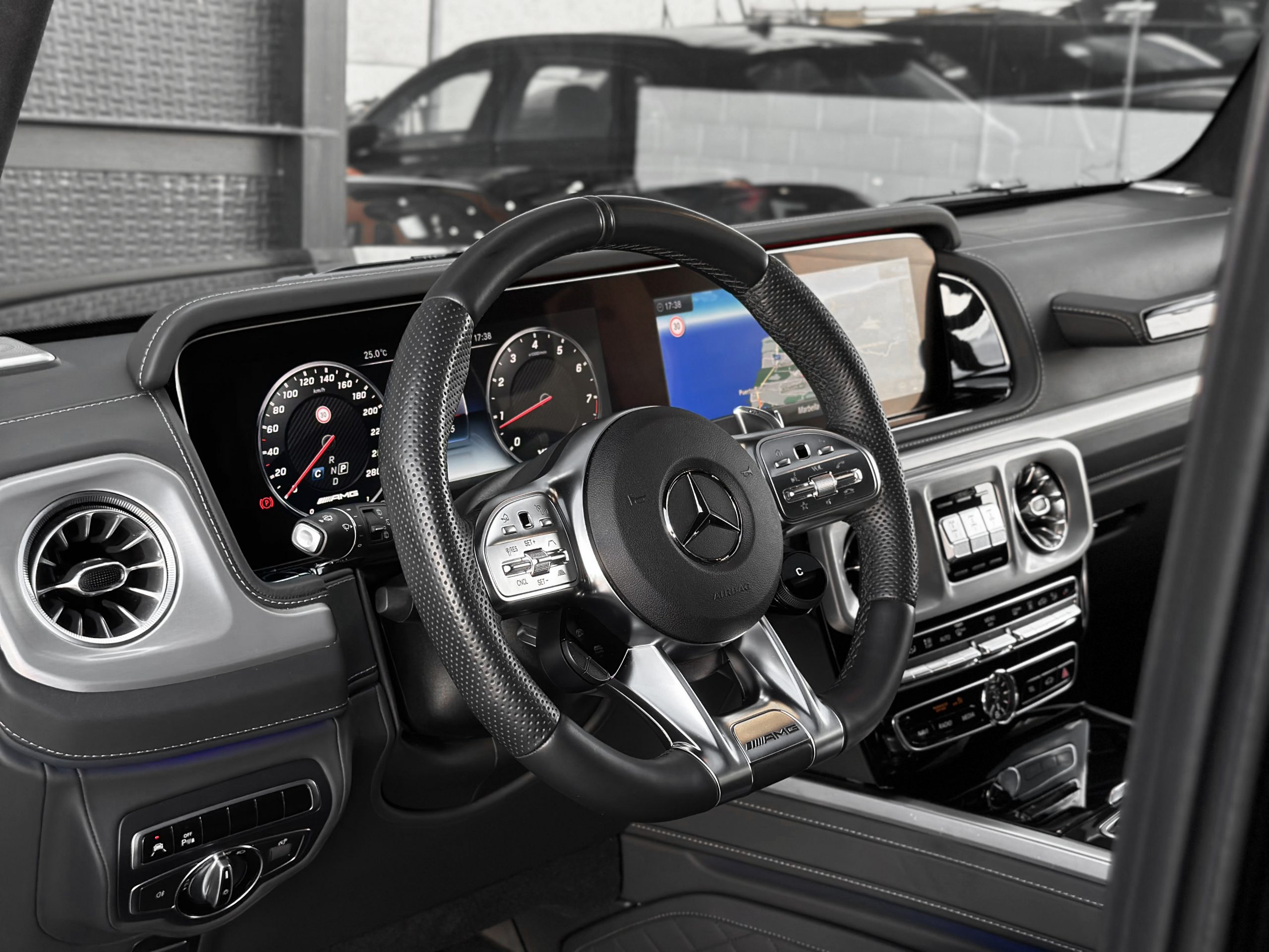 Mercedes-Benz G63 AMG - Ryan Mille Xclusive Cars